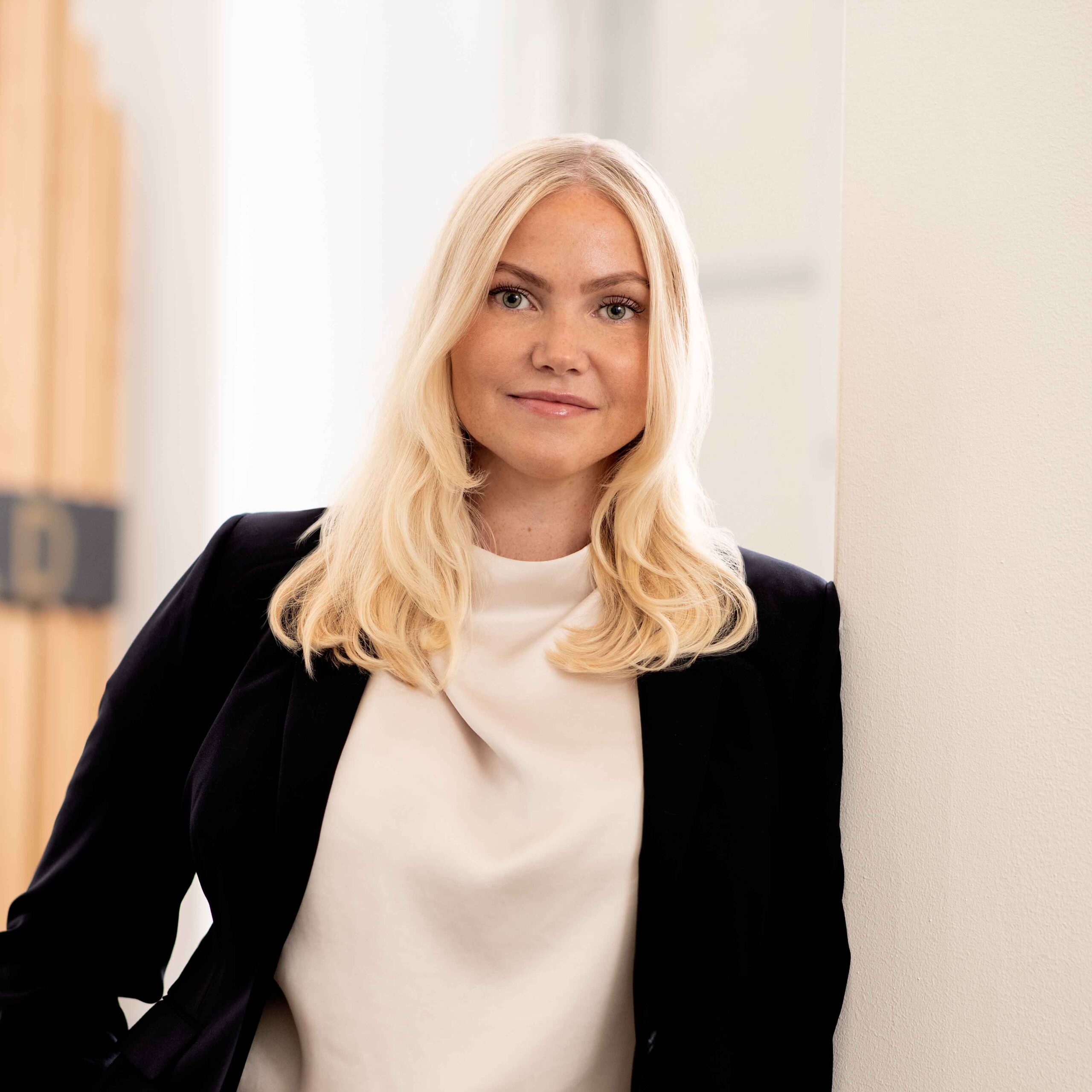 Lisa van den Berg - Hammarskiöld